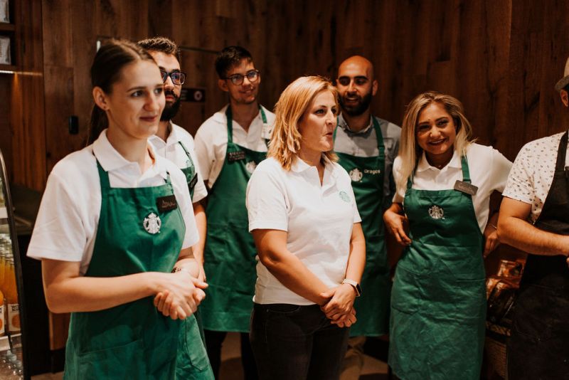 Starbucks oferă cafea gratis medicilor din București - Marketing ...